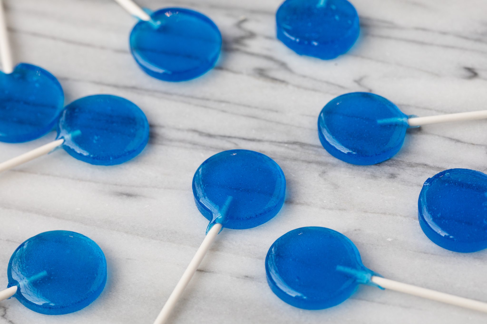Givaudan offers new possibilities for natural blue colours with acid ...